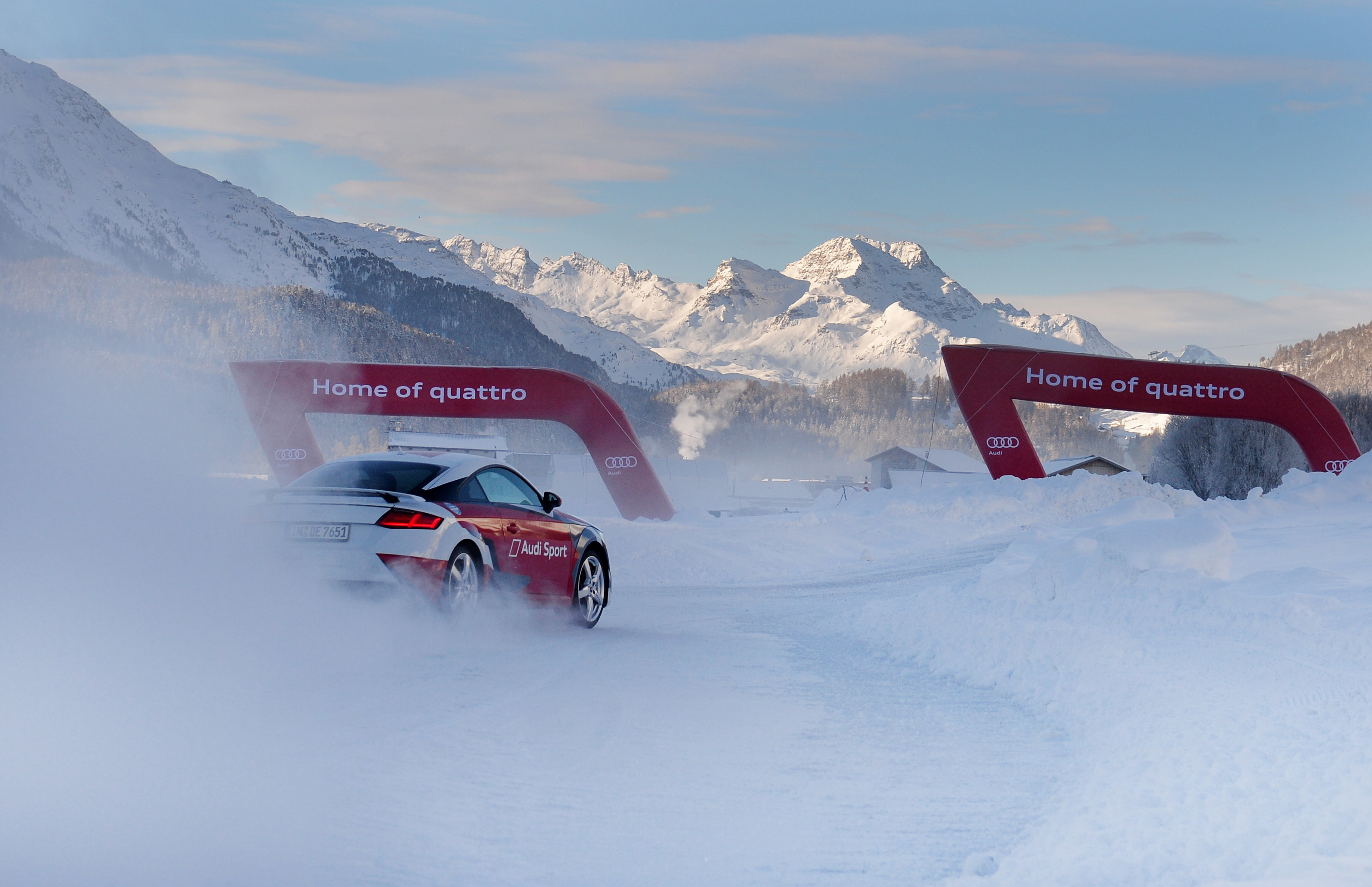 Volkswagen - Audi byter ut sin logga för att sponsra alpina VM-fans